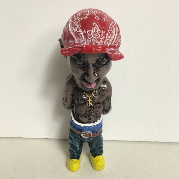 Unbranded | Other | Tupac Shakur Red Bandana Resin Figure Rap Rapper 9s ...